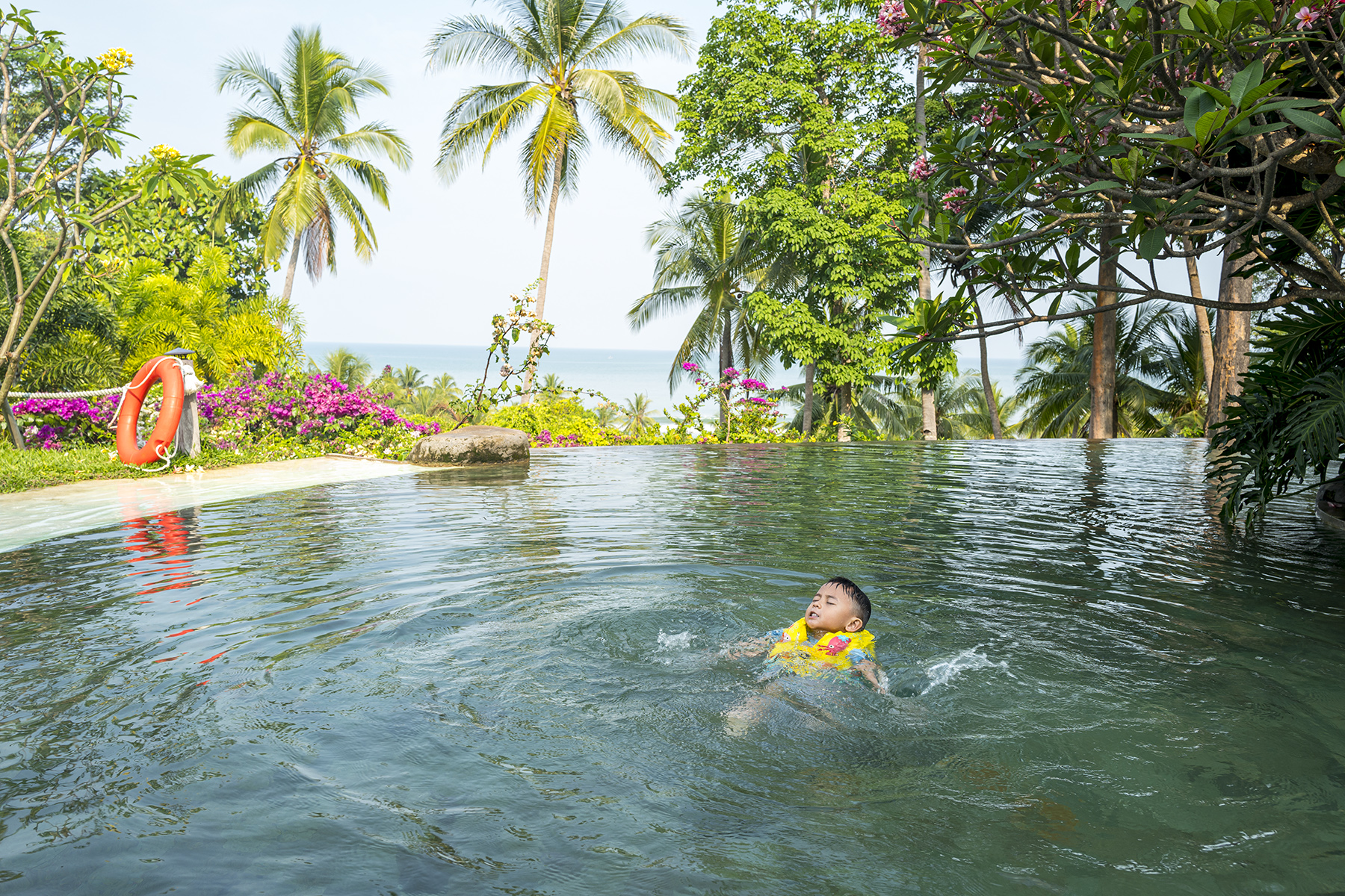 Enjoying the West Coast of Java Island - Atho Ullah Photography